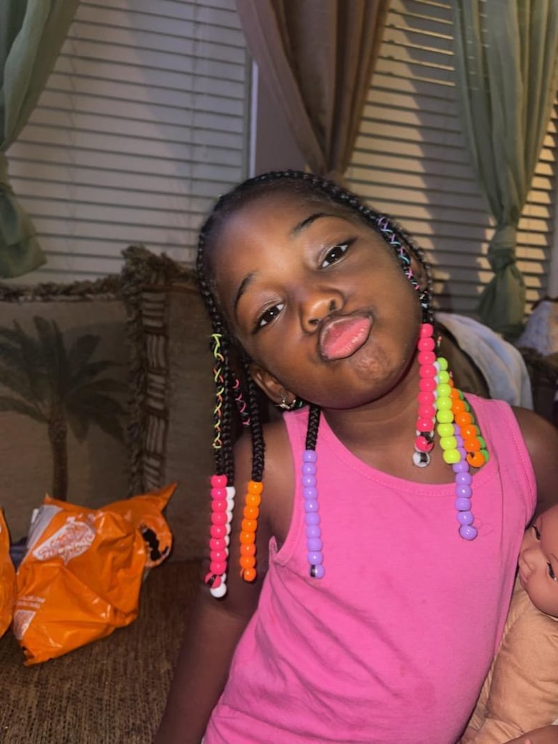 Family members identify 3-year-old girl among 3 killed in shooting at JTB apartment complex ...